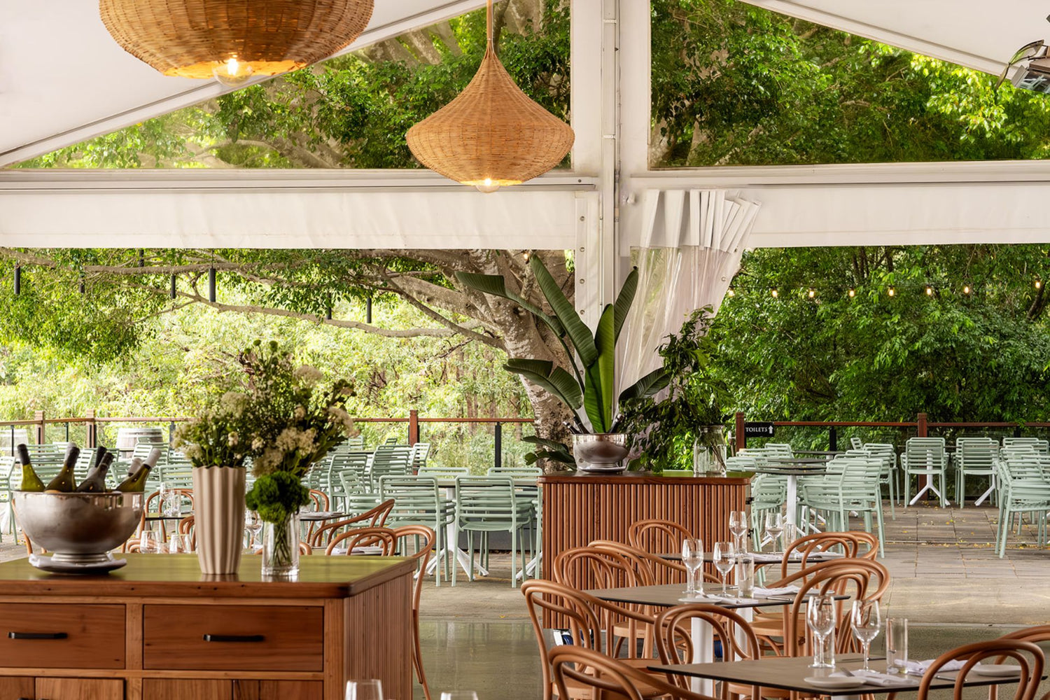 Book a Table – Sirromet
